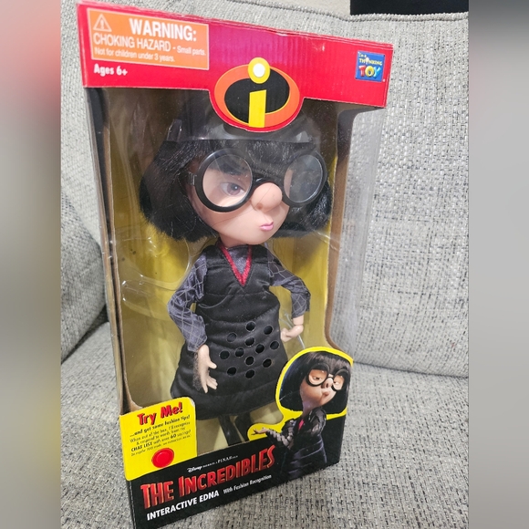 Toys | Disney Pixar The Incredibles Interactive Edna Toy Doll Talking ...